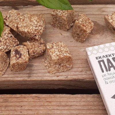 ΠΑΣΤΕΛΙ ΛΕΥΚΗ ΣΟΚΟΛΑΤΑ & ΣΤΑΦΙΔΕΣ 35γρ | Το Ανώγι